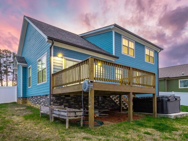 6870 Carnell Way