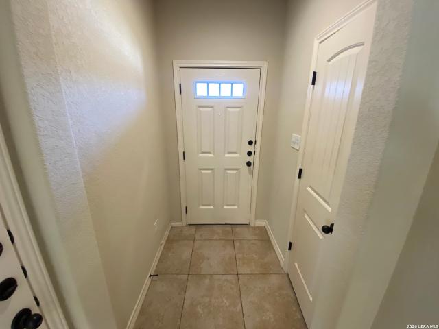 6870 Lakeview Dr. San Antonio, TX 78244 | MLS #1957 | Compass
