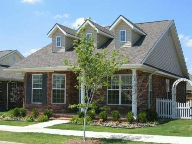 6872 Young Farm Ave, Springdale, AR 72762