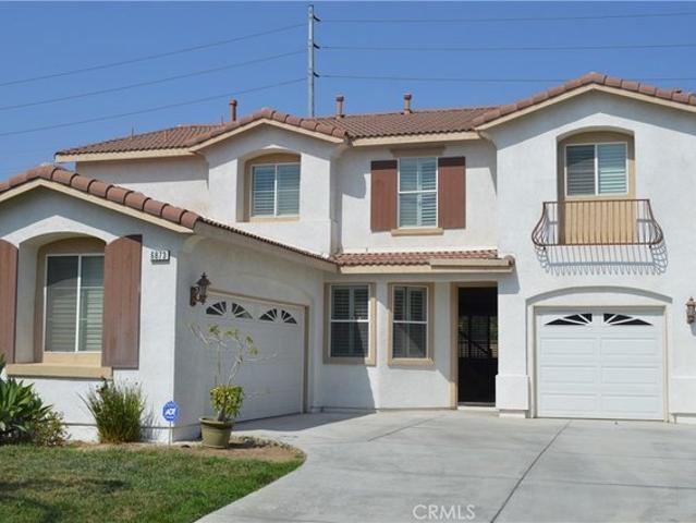 6873 Rio Grande Dr, Eastvale, CA 91752