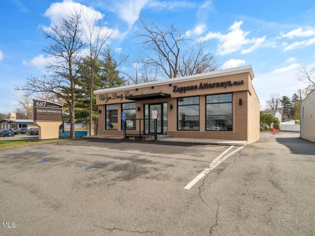 687 New Loudon Road