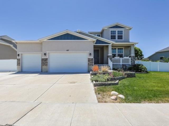 687 W Houston St, Stansbury Park, UT 84074