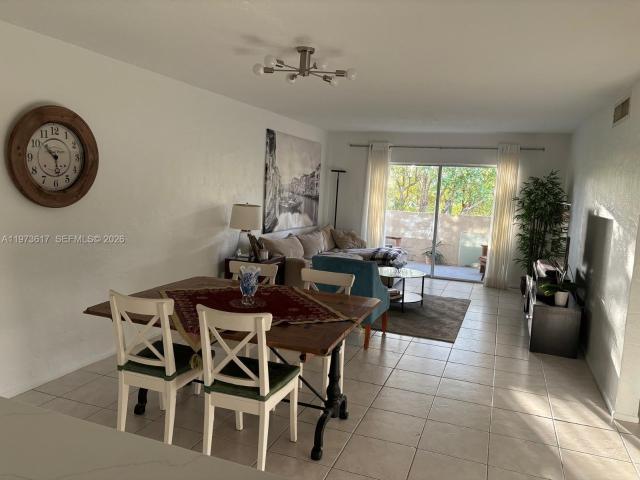 6884 N Kendall Dr, Unit C407, Pinecrest, FL 33156 | MLS #A11973