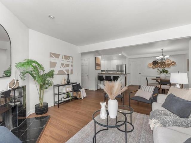 6884 Caminito Montanoso Unit 27, San Diego, CA 92119