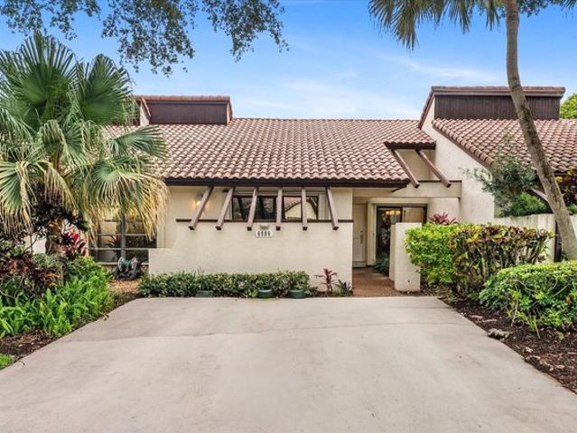 6886 Tiburon Cir, Boca Raton, FL 33433
