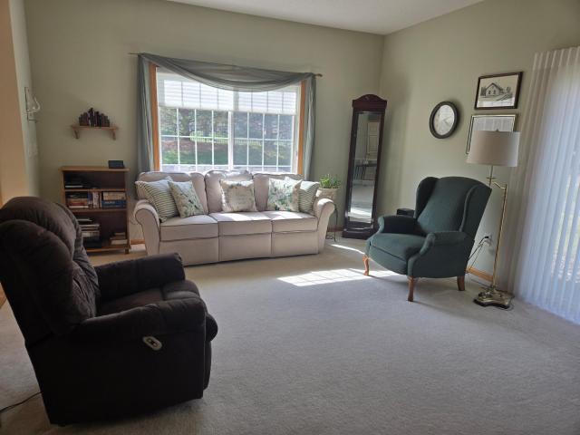 6889 Folkestone Rd, Unit 711, Apple Valley, MN 55124 | MLS #7054 | Compass