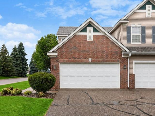 6889 Folkestone Rd Unit 711, Apple Valley, MN 55124