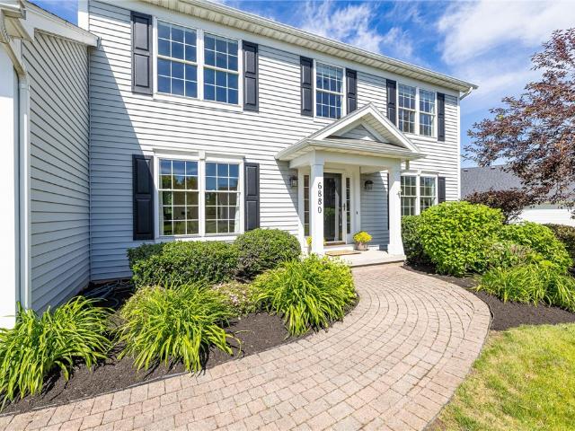 6880 Chestnut Hill