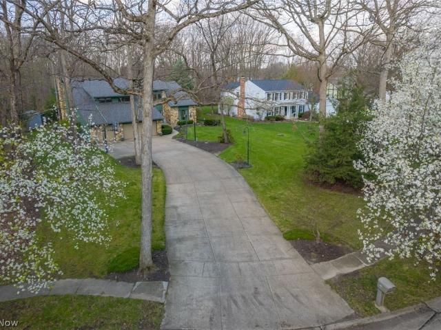 6880 Cliffside Drive