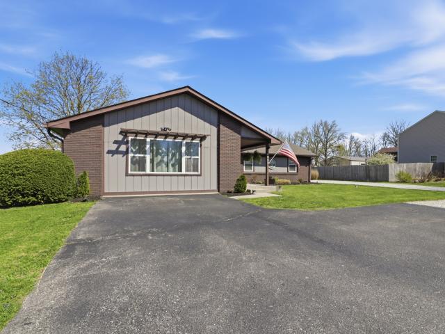 6880 W 100 N, Greenfield, IN 46140 | MLS #22091 | Compass