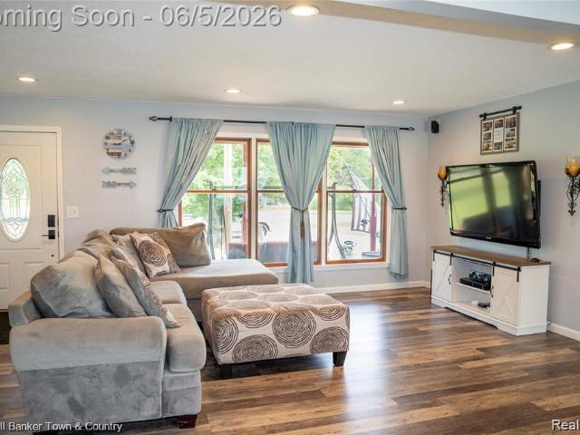 6881 Munsell Road