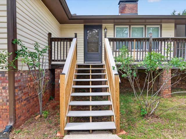 6882 Cowan Mill Rd