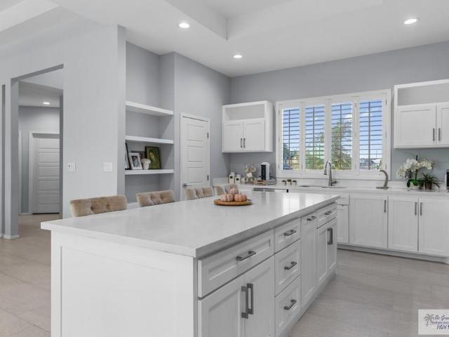 6882 Stone Oak Drive