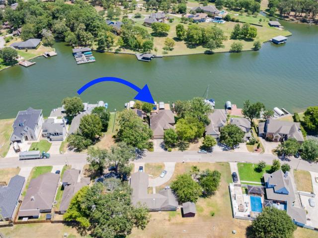 6883 Kingston Cove Lane