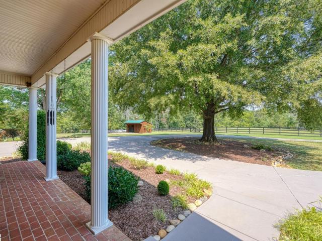 688 Corinth Road