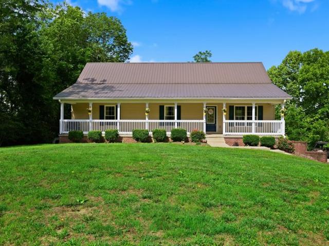 688 Cap Bottom Ln, Harrodsburg, KY 40330