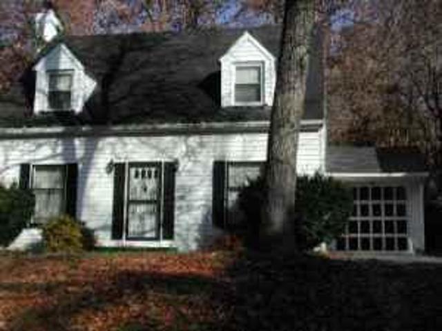 $688 A Beautiful Three Bedroom House Youngstown