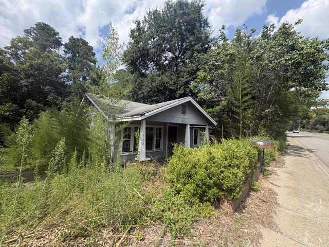 688 Augusta Rd, Warrenville, SC 29851