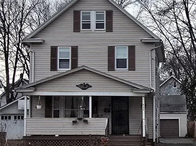 688 Dayton St, Akron, OH 44310
