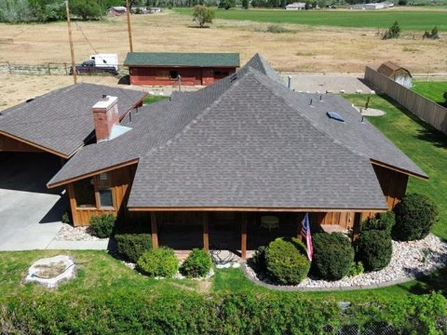 688 Lamoille Rd, Lamoille, NV 89828