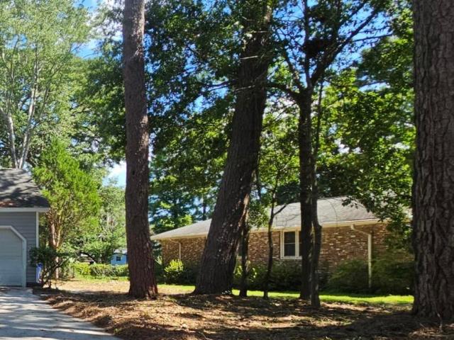 688 Pelzer Drive