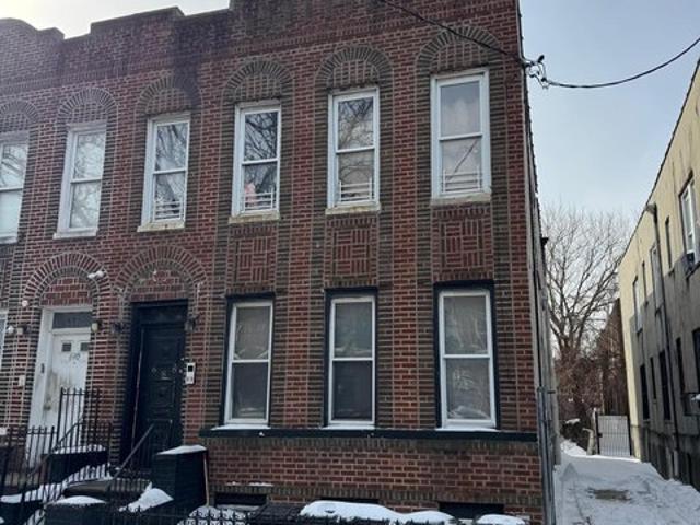 688 Pennsylvania Ave, Brooklyn, NY 11207