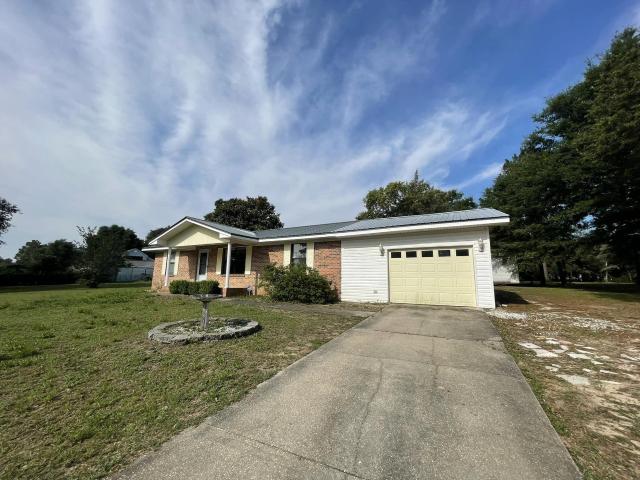688 Roberts Dr, DeFuniak Springs, FL 32433 | MLS #1001 | Compass