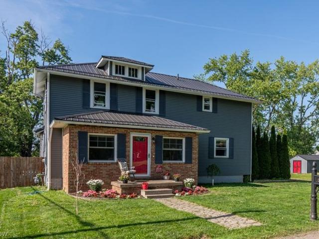 688 W Florida Ave, Sebring, OH 44672