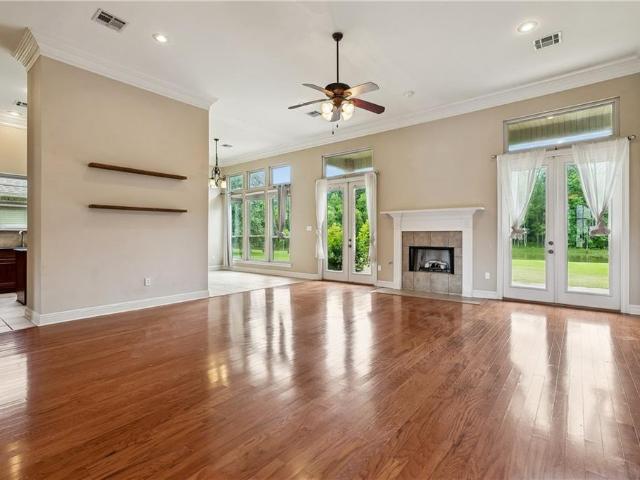 688 Timberwood Loop