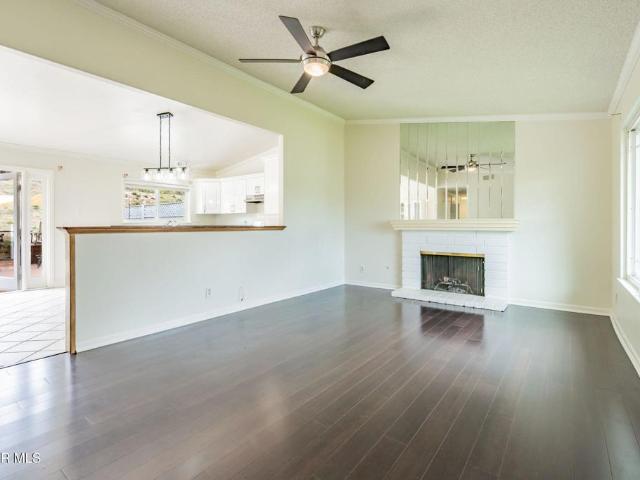 6894 Auburn Circle