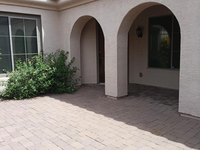 6894 W Mazatzal Dr, Peoria, AZ 85383 | MLS #7015 | Compass
