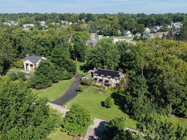 6895 Marblehead Drive
