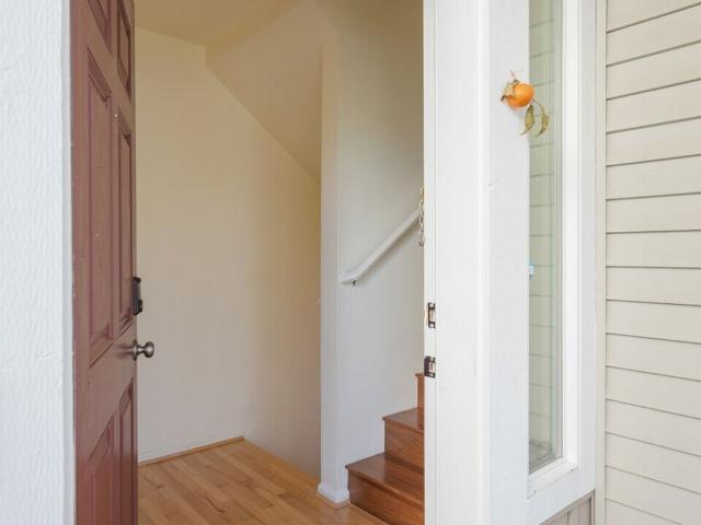 6895 Holly Park Dr S, Seattle, WA 98118 | MLS #2502