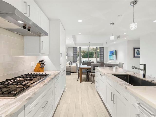 6897 Grenadier Blvd, Unit 206, Naples, FL 34108 | MLS #226012