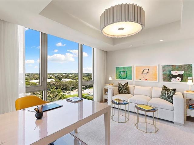 6897 Grenadier Blvd, Unit 902, Naples, FL 34108 | MLS #225079