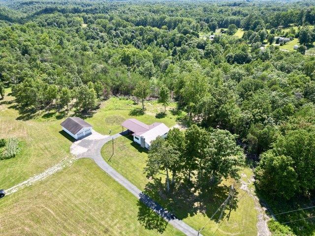 6897 Highway 52 W, Beattyville, KY 41311