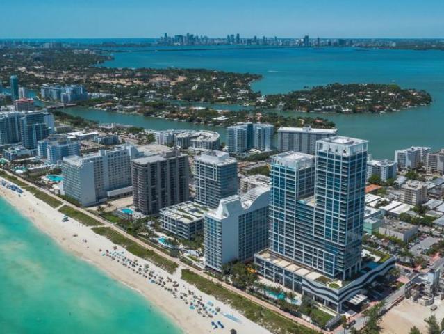 6899 Collins Ave #1404 Miami Beach, FL 33141
