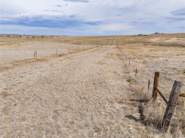 68900 E Briarwood Pl, Byers, CO 80103 | MLS #4556