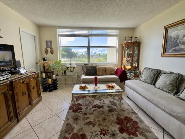 6890 Royal Palm Blvd, Unit 208H, Margate, FL 33063 | MLS #A11929