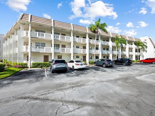 6890 Royal Palm Blvd Unit 211H, Margate, FL 33063