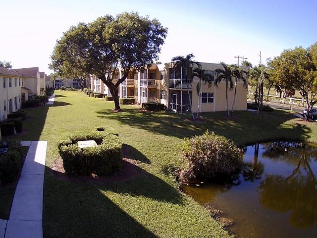 6890 Southgate Blvd 1 Bedroom Apartment for Rent at 6890 Southgate Boulevard, Tamarac, FL 33321