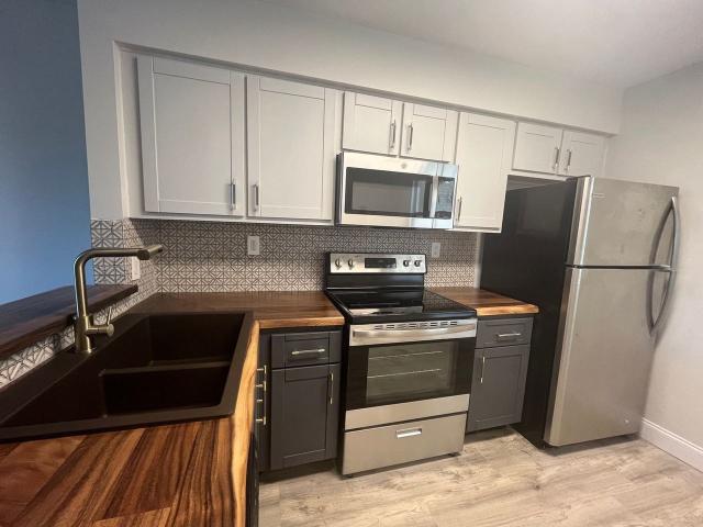 6890 Southgate Blvd 2 Bedroom Apartment for Rent at 6890 Southgate Blvd, Tamarac, FL 33321