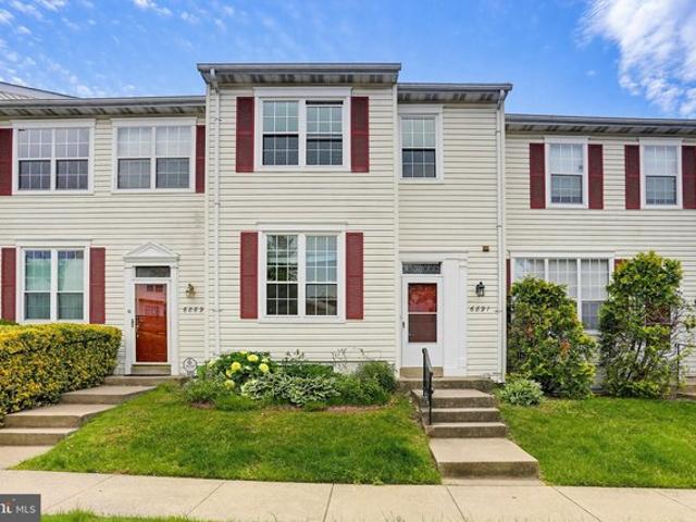 6891 Signature Cir, Alexandria, VA 22310