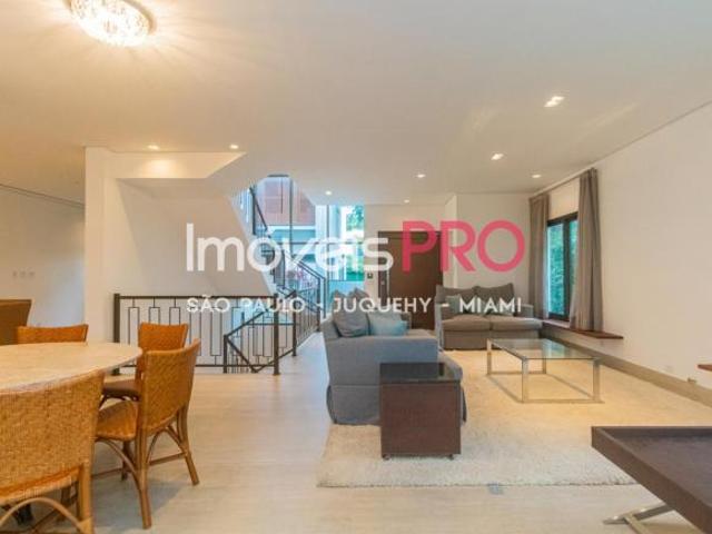 689,40m² 04 suites 04 vagas