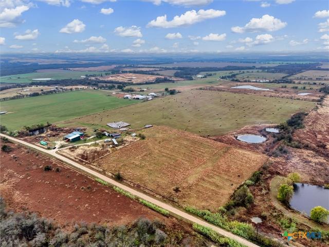689 County Road 464