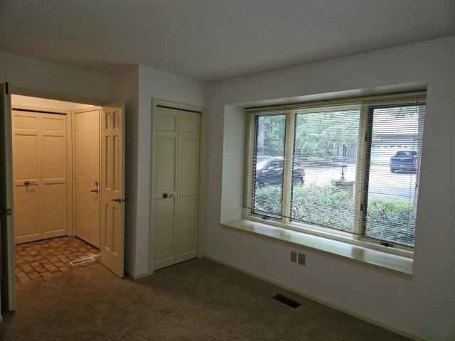 689 Oakway Drive # 24