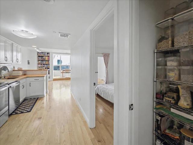 689 Luis M Marin Blvd # 704