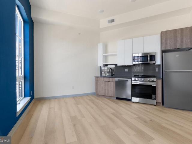 689 N Broad Street # 503