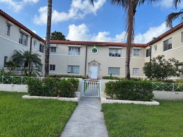 689 NE 92nd St Apt 11G, Miami Shores, FL 33138