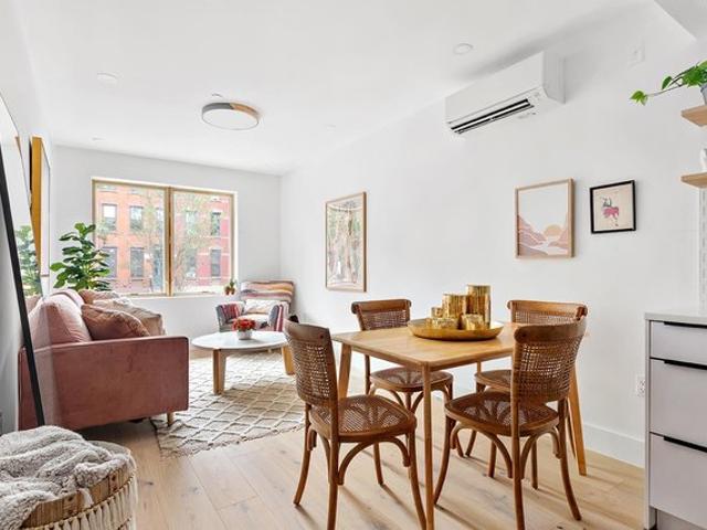 689 Quincy St Unit 2R, Brooklyn, NY 11221